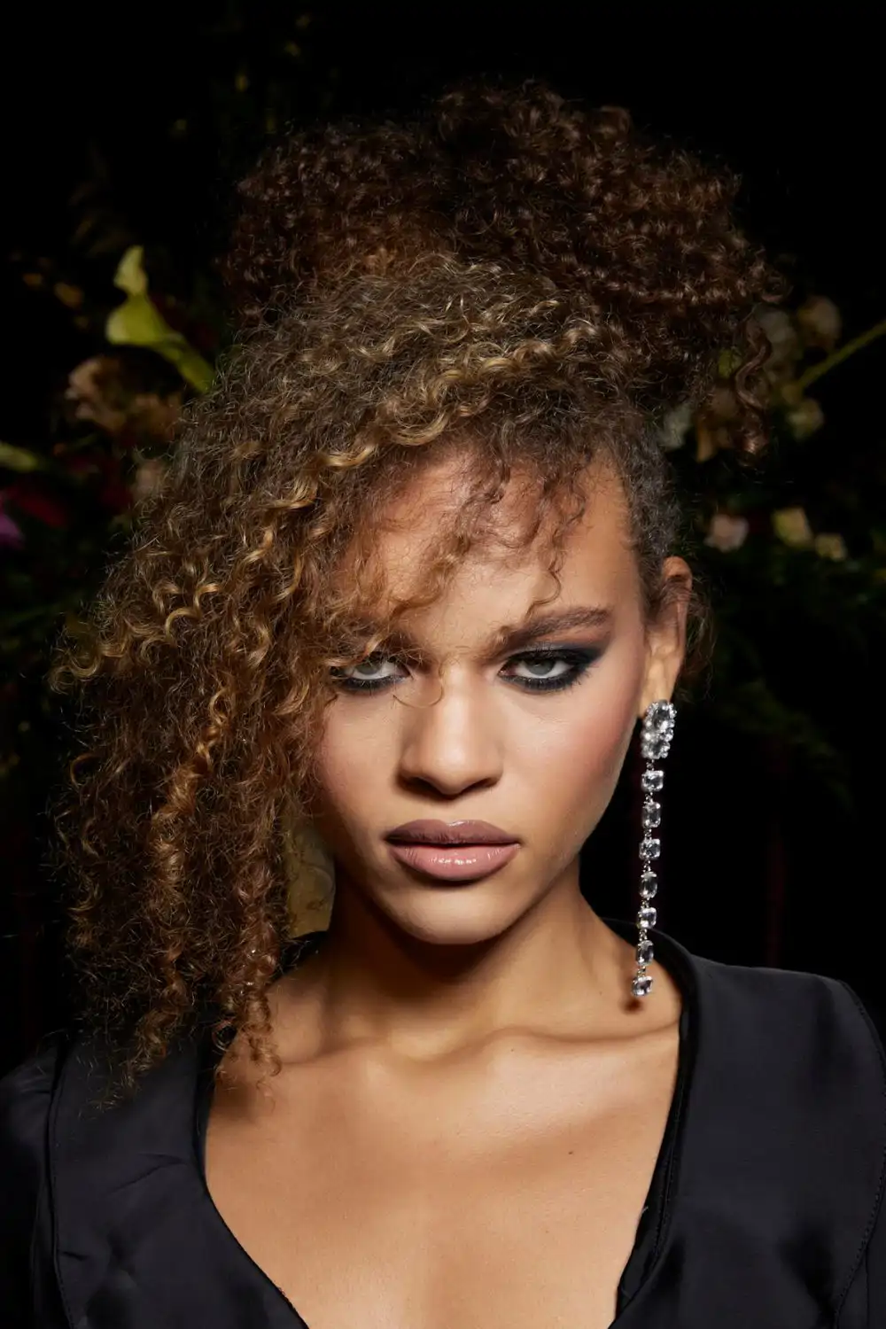 12 recogidos informales para pelo rizado: de tendencia, muy ...