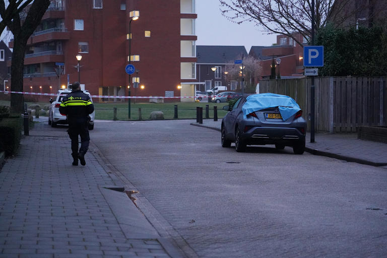Slachtoffers schietpartij Oosterhout waren bevriend, politie zoekt naar schutter of schutters