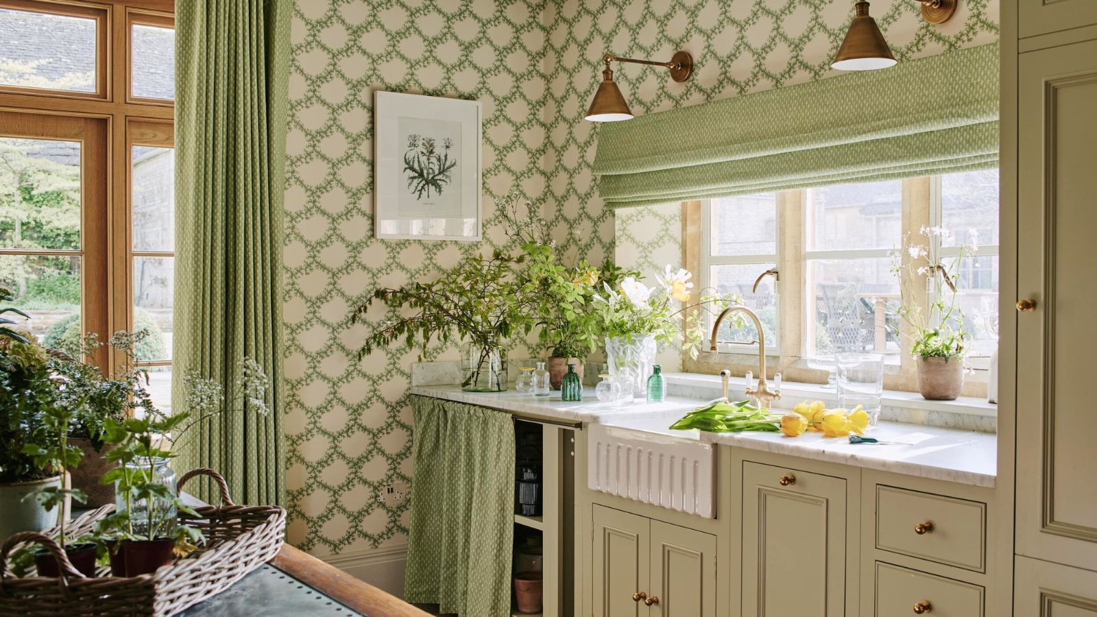 Flower room ideas – 8 dreamy spaces that will inspire you to create a ...