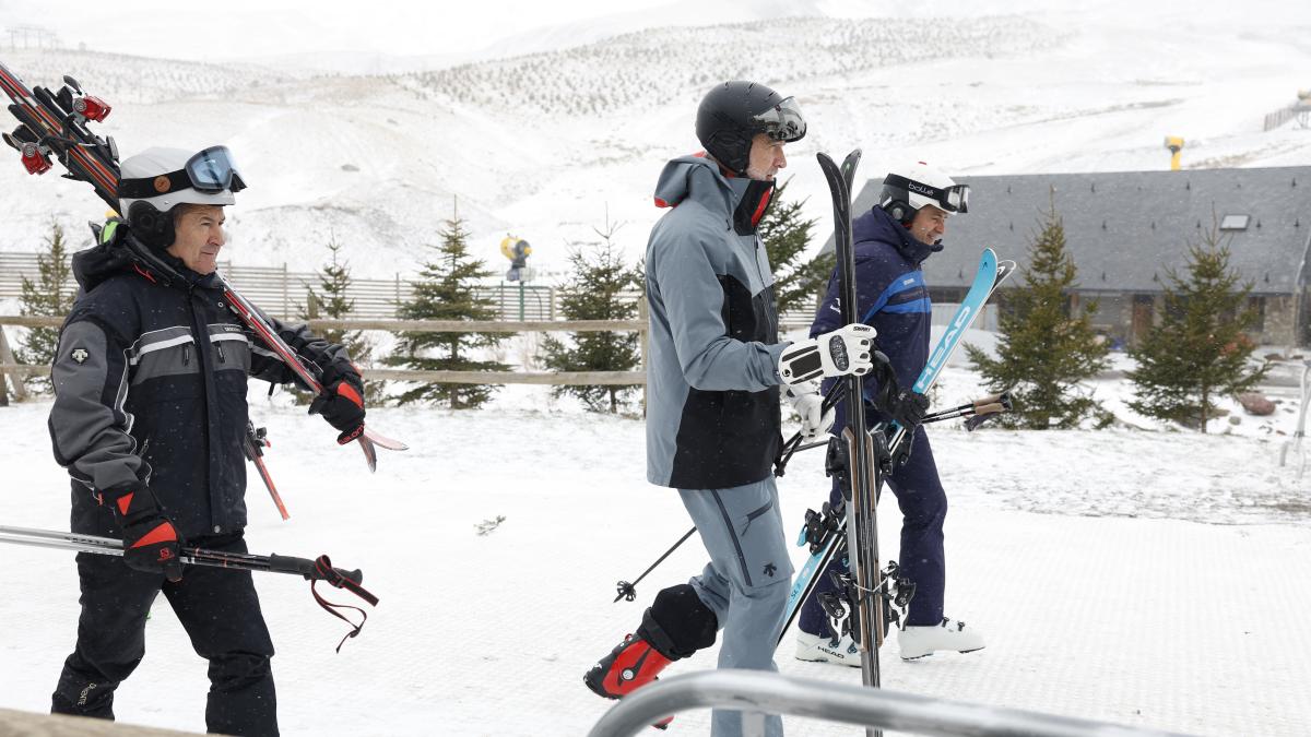 El Rey aprovecha el fin de semana para esquiar en Formigal-Panticosa