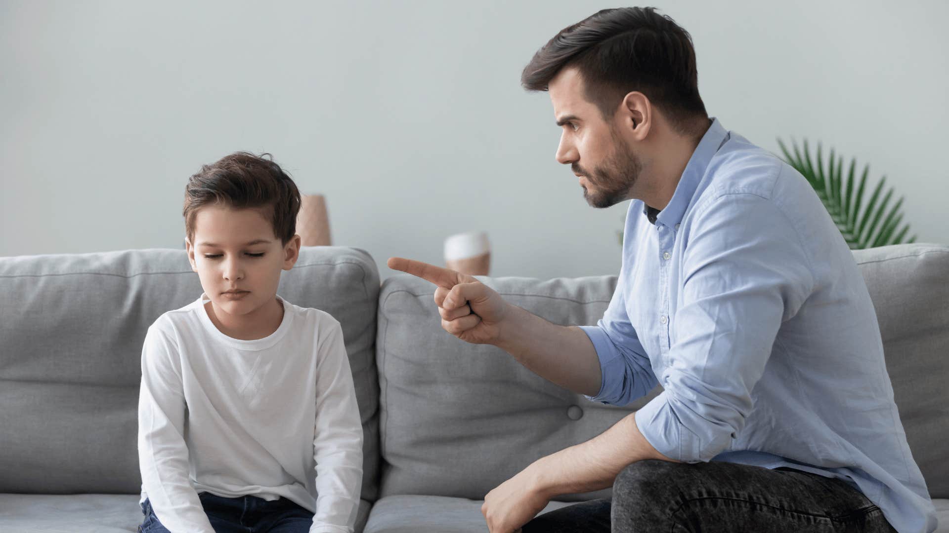 Parents Who Raise Mentally Weak Kids Accidentally Use These 6 Innocent ...