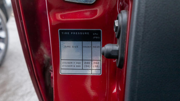 What PSI Stands For & How To Know The Max Air Pressure Your Tires Can ...