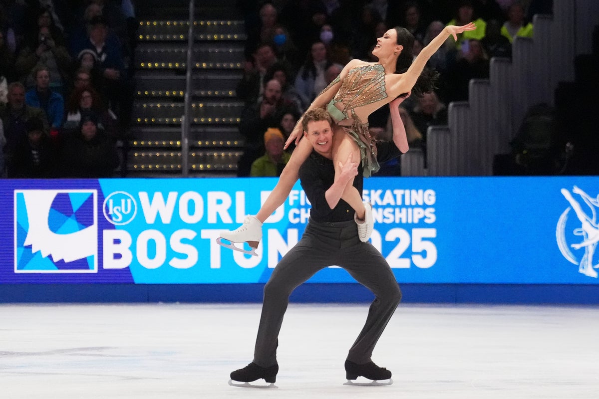 Ice dancers Madison Chock and Evan Bates win a 3rd straight world title ...