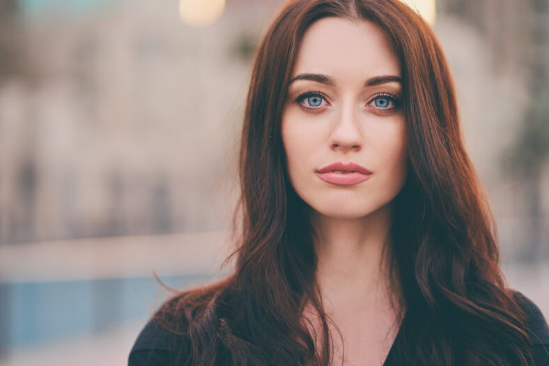 His Girlfriend Has Mental Breakdowns On A Monthly Basis, So He's Not ...