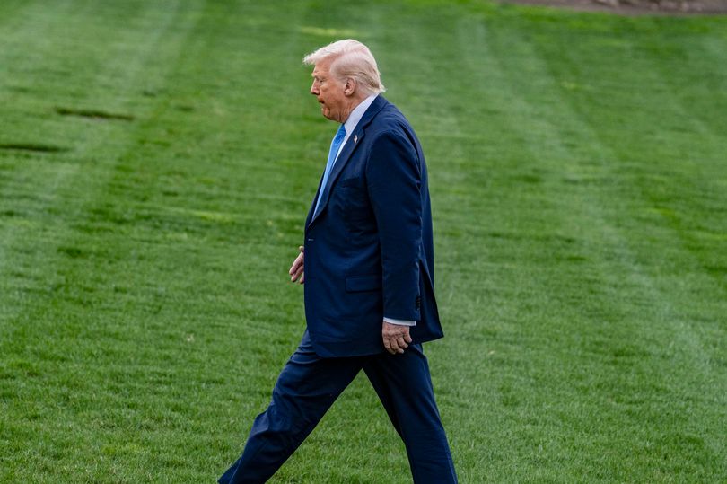 Trump 'aging in reverse' as he flaunts drastic weight loss but alarming ...