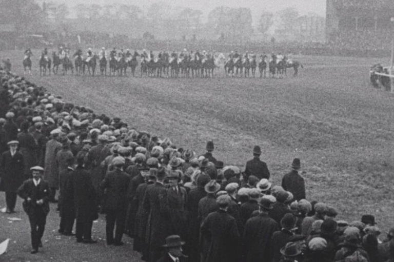 Rare footage captures the Grand National at Aintree 100 years ago