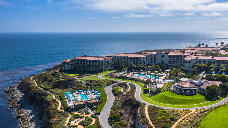 This Extravagantly Posh Coastal California Resort Will Loan You A ...