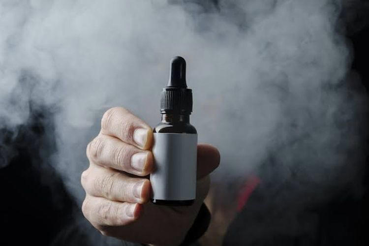 Ketentuan Bawa Vape ke Pesawat, Kenali Aturannya Sebelum Terbang!