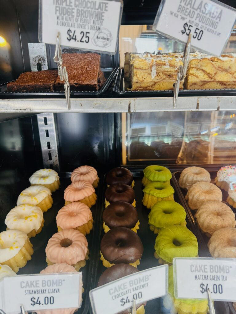 Where To Eat On Oahu: 25 Of Our Favorite Food Spots