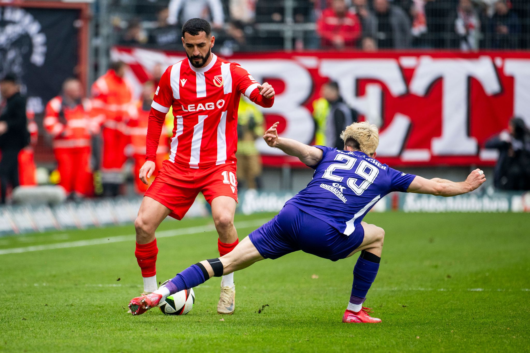 Elfmeter entscheidet: Cottbus besiegt Aue in letzter Minute