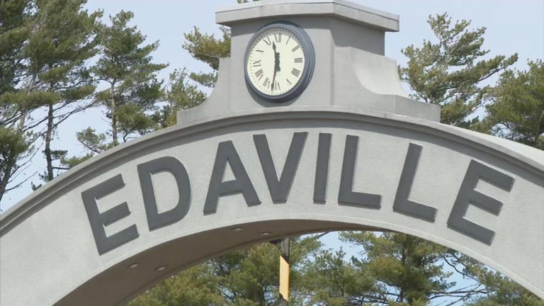 Edaville rides set to be auctioned off as King Richard's Faire moves in