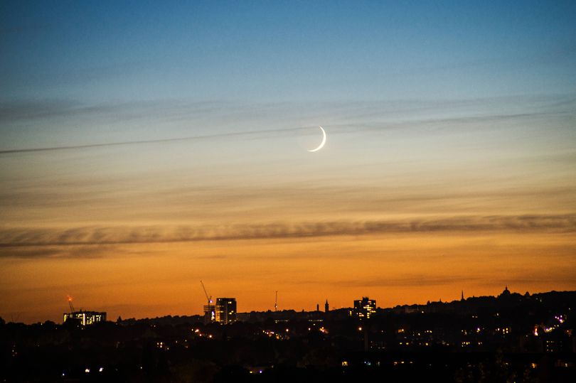 Is Eid tomorrow: Eid al-Fitr 2025 UK moon sighting times and when date ...