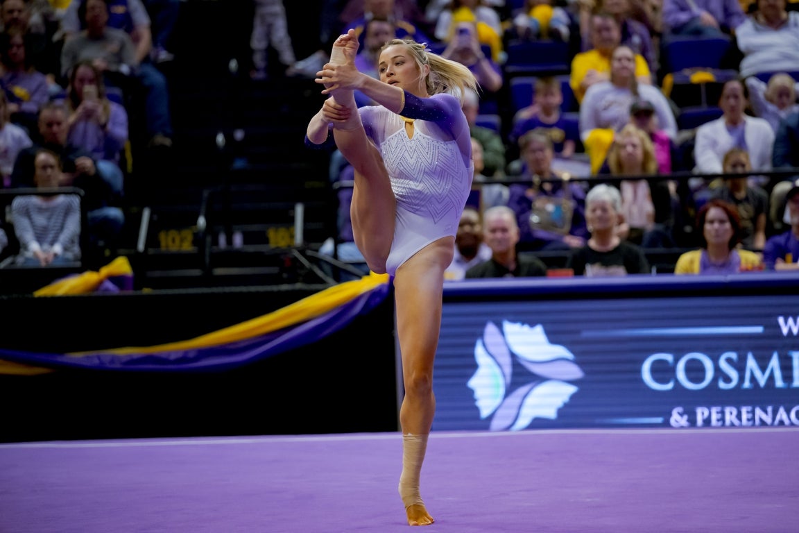 Splendid photos illustrate Livvy Dunne, Jordan Bowers among star ...