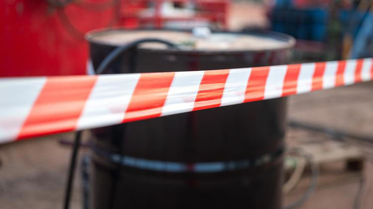 Hazmat crews respond to explosion at Maryland Heights chemical lab