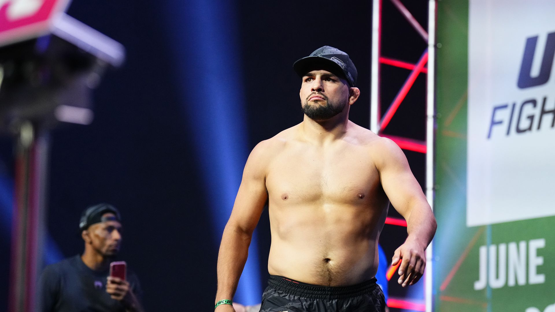 Kelvin Gastelum explains why he was ‘a little bothered’ by Joe Pyfer ...
