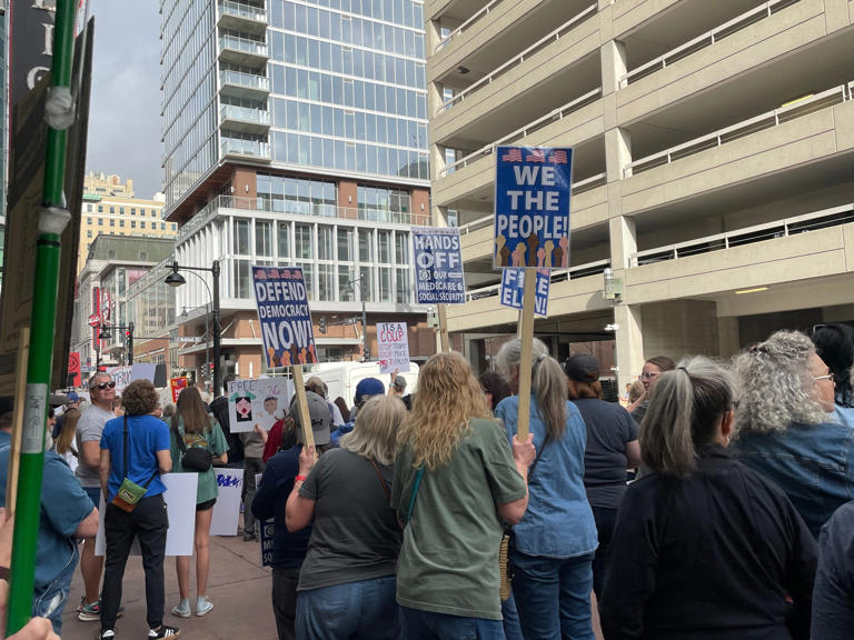 Hundreds gather in downtown Kansas City to ‘March for Democracy ...