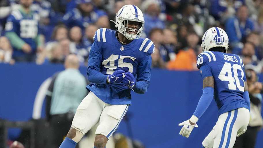 Colts Lose Starting Defender to Division-Rival Texans