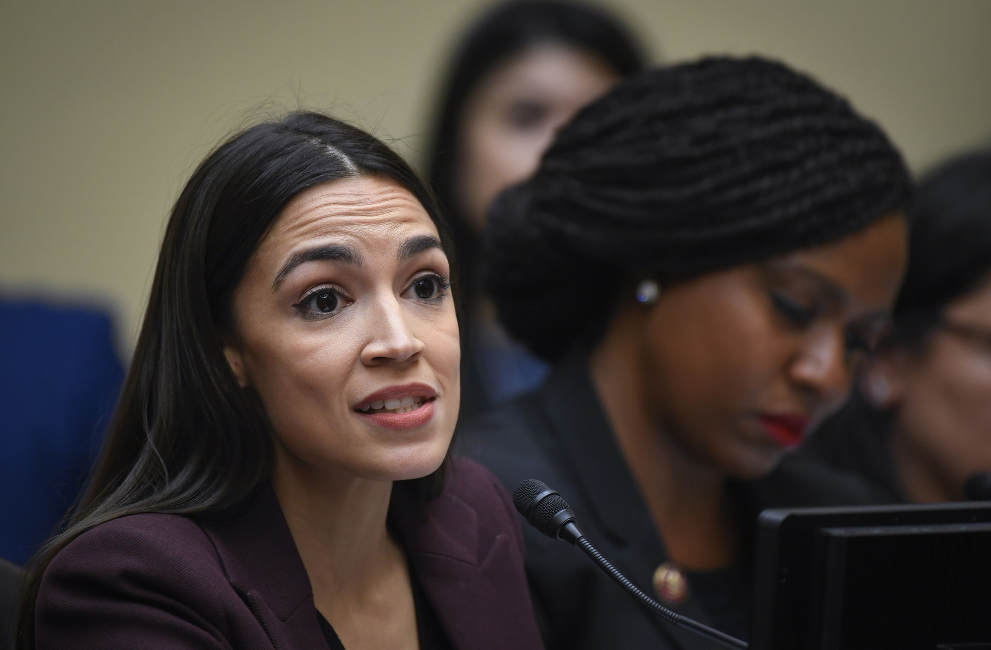 AOC claps back at Musk’s ‘conspiracy theory’