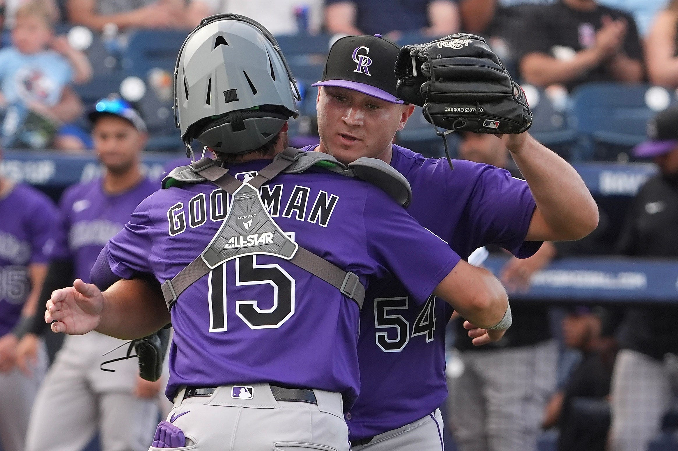 Seth Halvorsen records first save in 2025 for Rockies