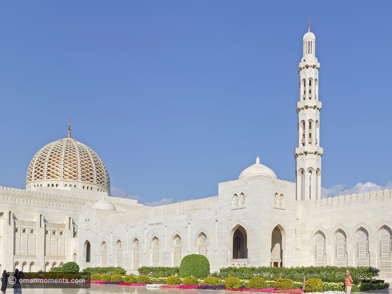 The Most Beautiful Mosques to Pray Eid Prayers in Muscat