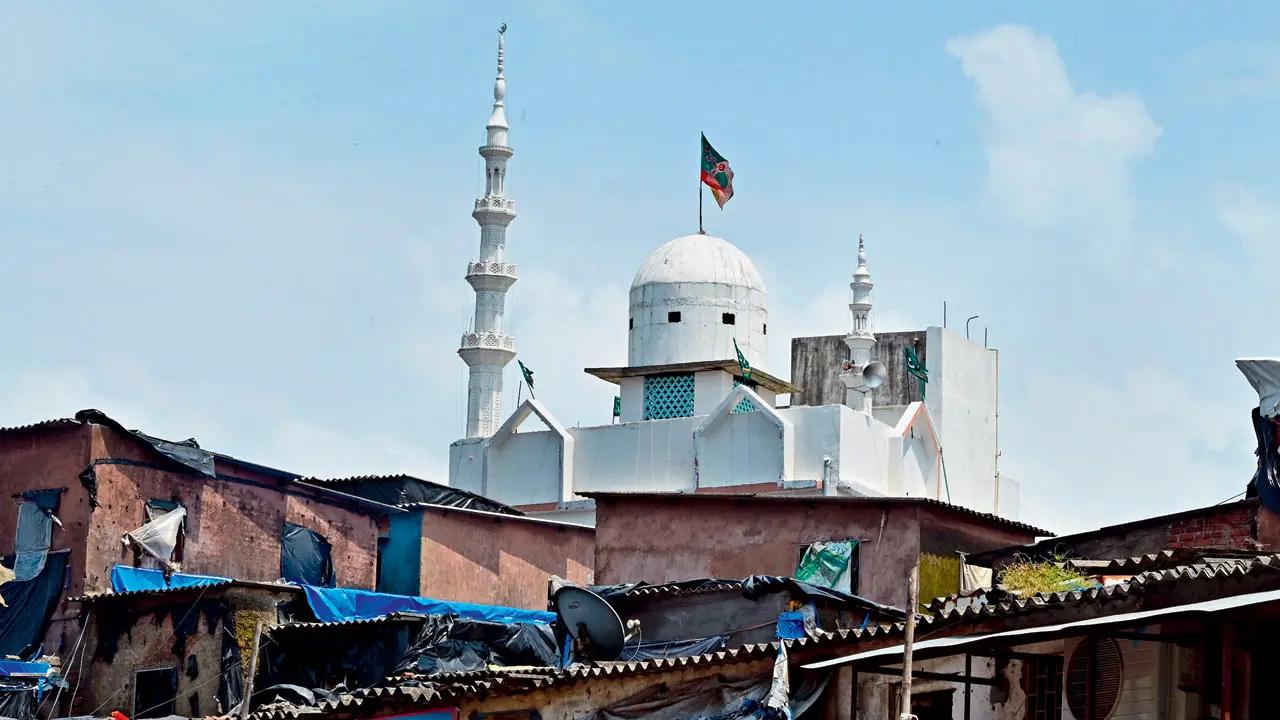 Gelatin sticks trigger explosion at Beed mosque, no casualties reported