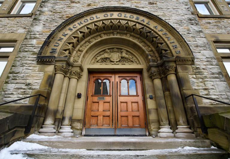 U of T offers to host some Harvard international students amid Trump ...