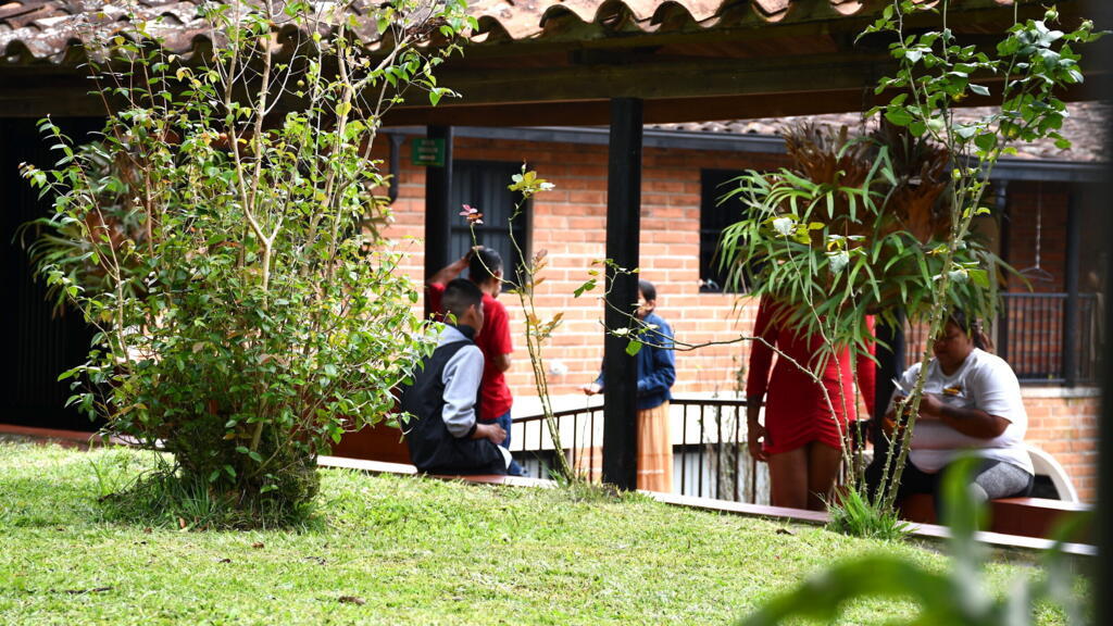 Colombie: les affrontements entre guérillas engendrent le plus grand ...