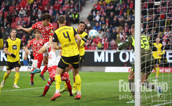 [if.preview] ‘창단 첫 UCL’ 노리는 마인츠vs‘UCL 8강’ 도르트문트, 승자는?