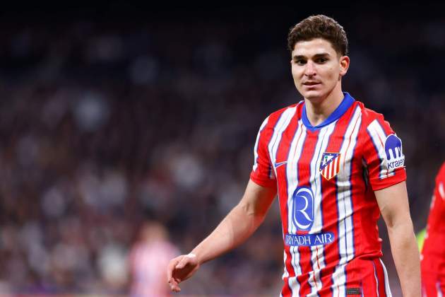 Julián Álvarez tiene precio de salida del Atlético y Joan Laporta lo sabe