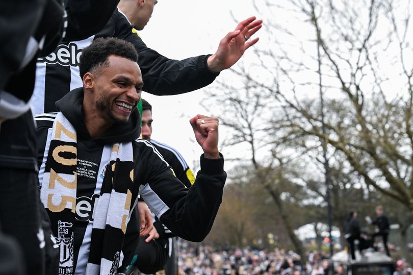 Jacob Murphy reacts to viral TikTok post as Newcastle United star ...