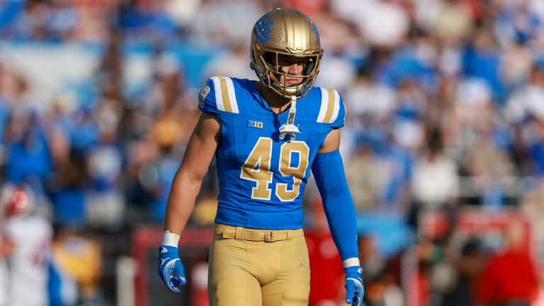 Patriots draft profile: Carson Schwesinger is a prototypical modern-day ...