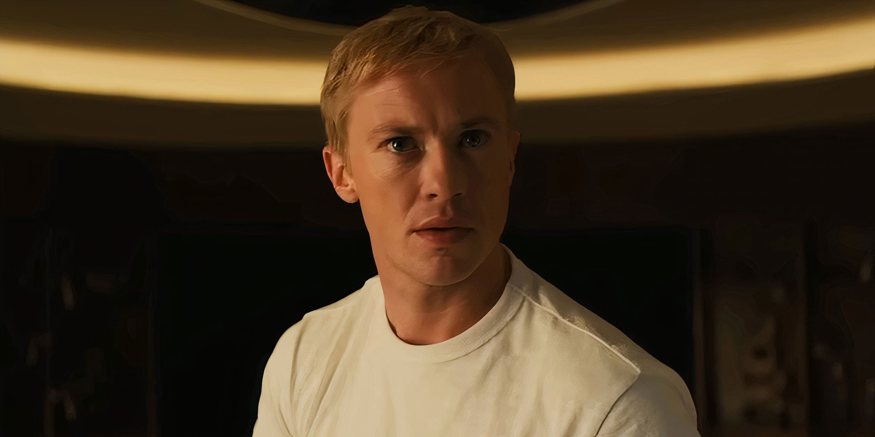 Joseph Quinn Reveals Key Human Torch Changes In The Fantastic Four: The ... Joseph Quinn Reveals Key Human Torch Changes In The Fantastic Four: The ...