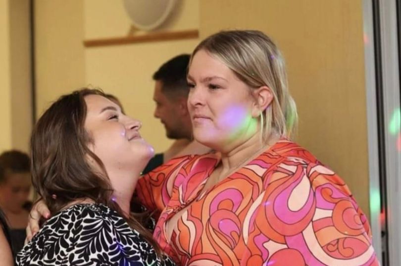 Lorries pay loving tribute to sisters, 21 and 17, who died in ...