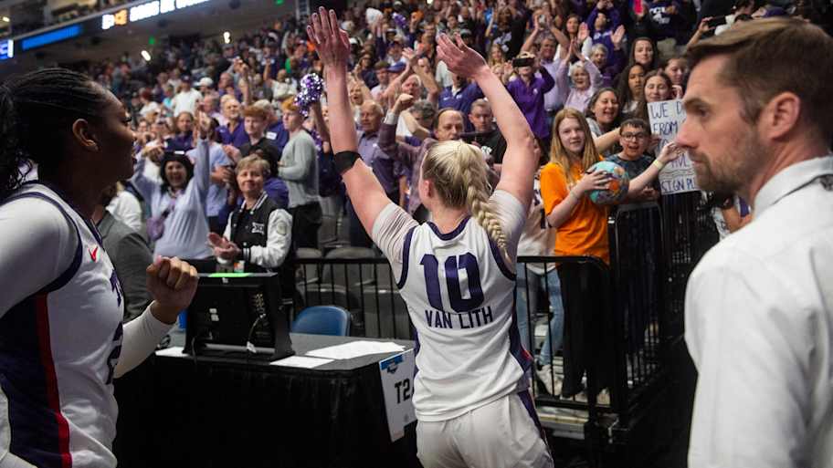 Hailey Van Lith's mom has viral celebration with dad after TCU clinches ...
