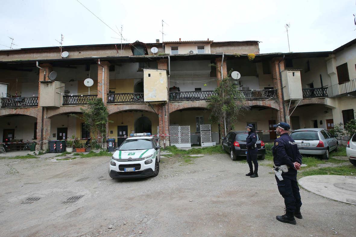 Sfrattati dal rudere a pezzi, viaggio fra i 50 sfollati di via Amatore ...