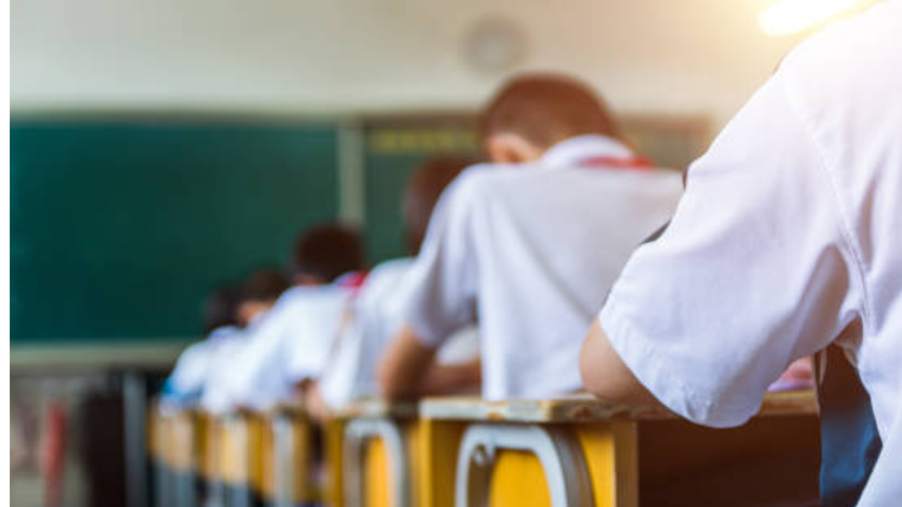 New criteria to pass Class IX: Clear 8 of 10 subjects; uniform question ...