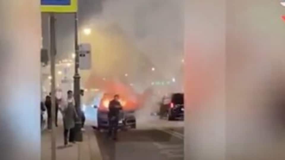 Viral video: Putin's limousine worth $357,000 engulfed in flames after ...