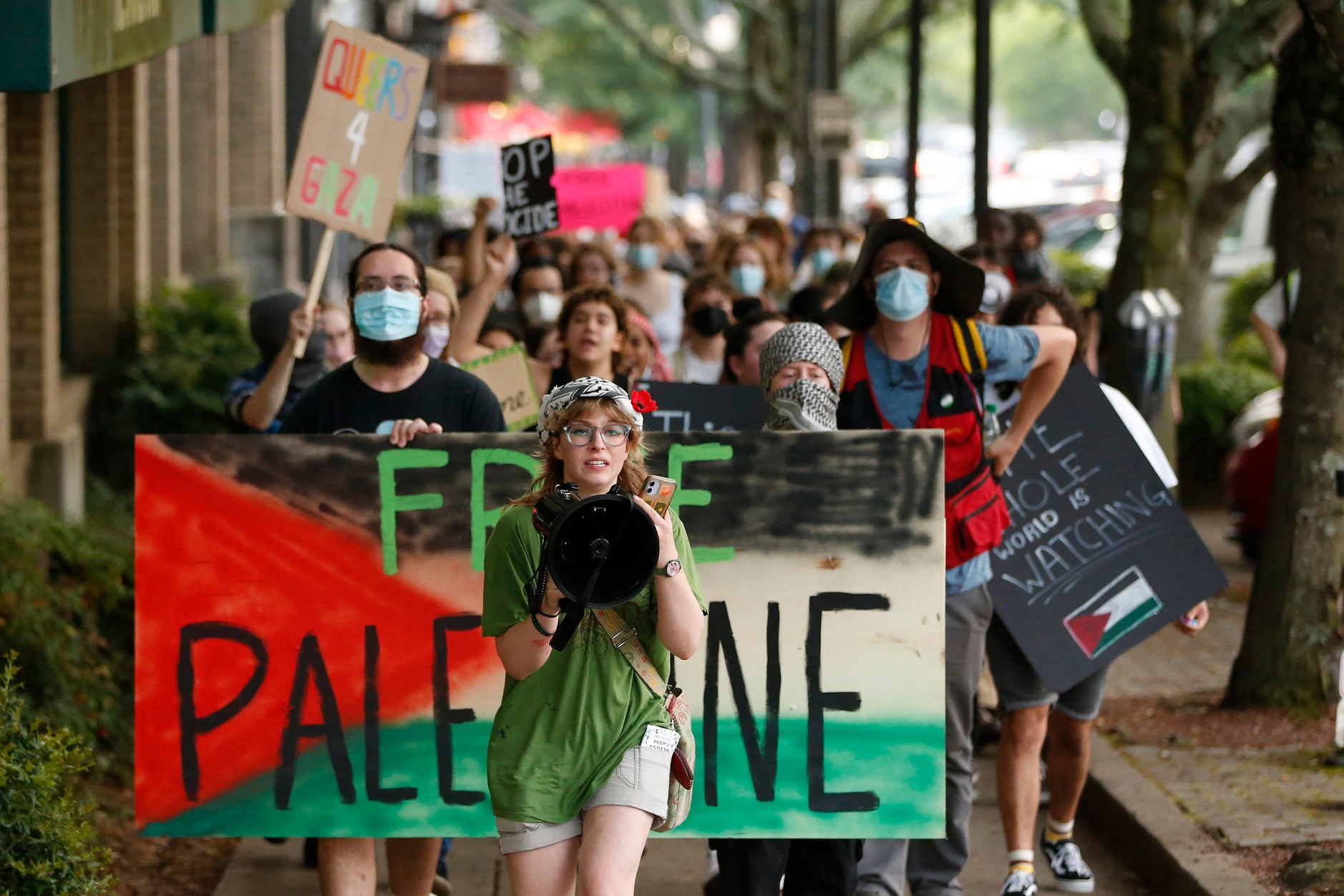 DHS Threatens Visas of Pro-Palestinian Students