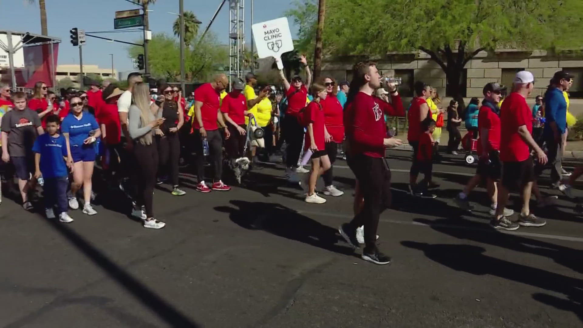 12News' Allison Rodriguez emcees Phoenix Heart Walk