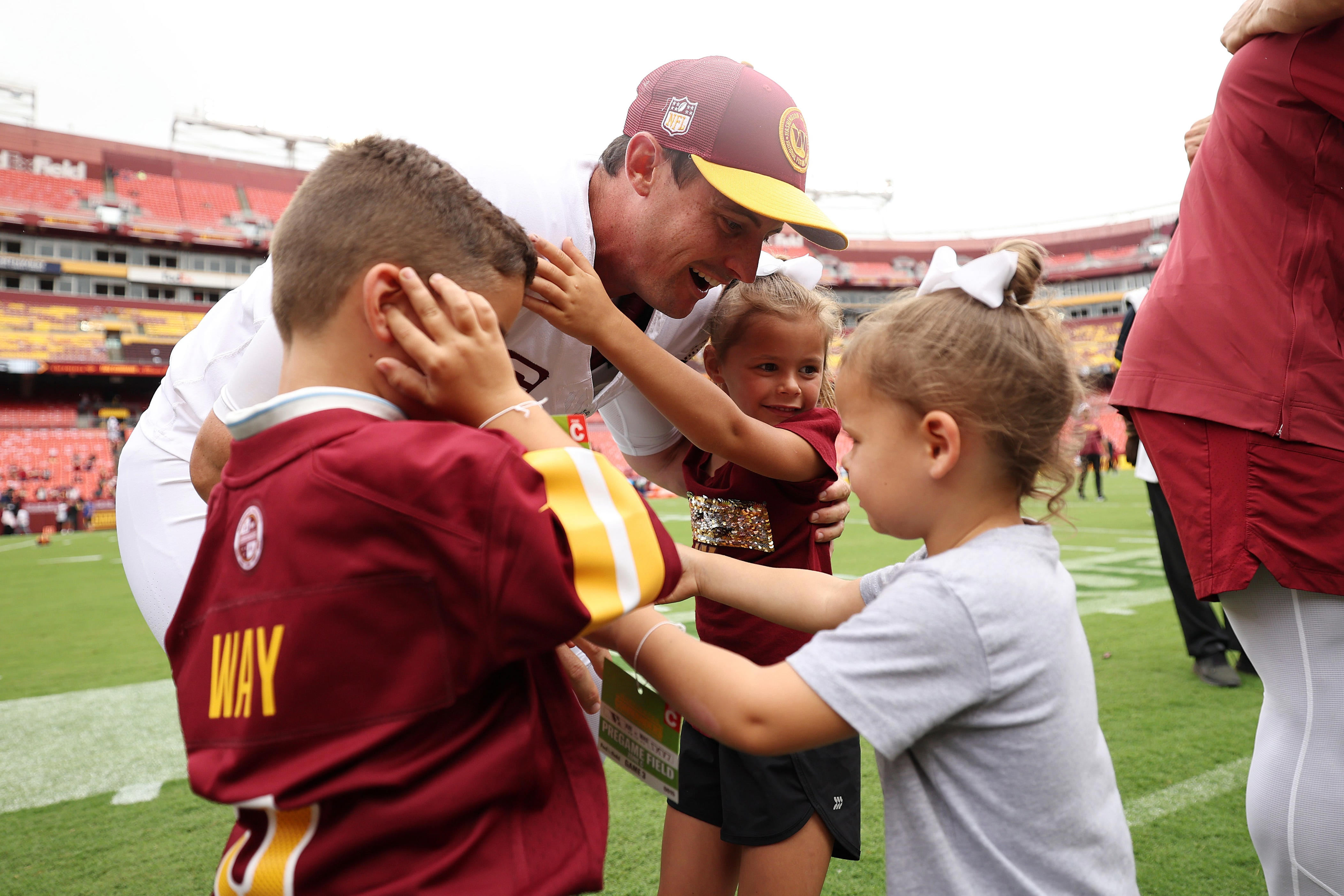 Tress Way reveals heartwarming story about Commanders' leadership