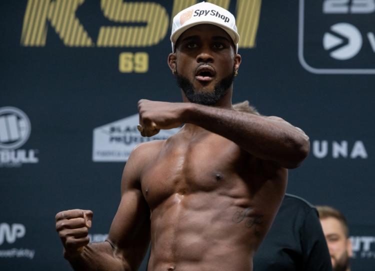 Wilson Varela sacré champion des poids légers d’Hexagone MMA
