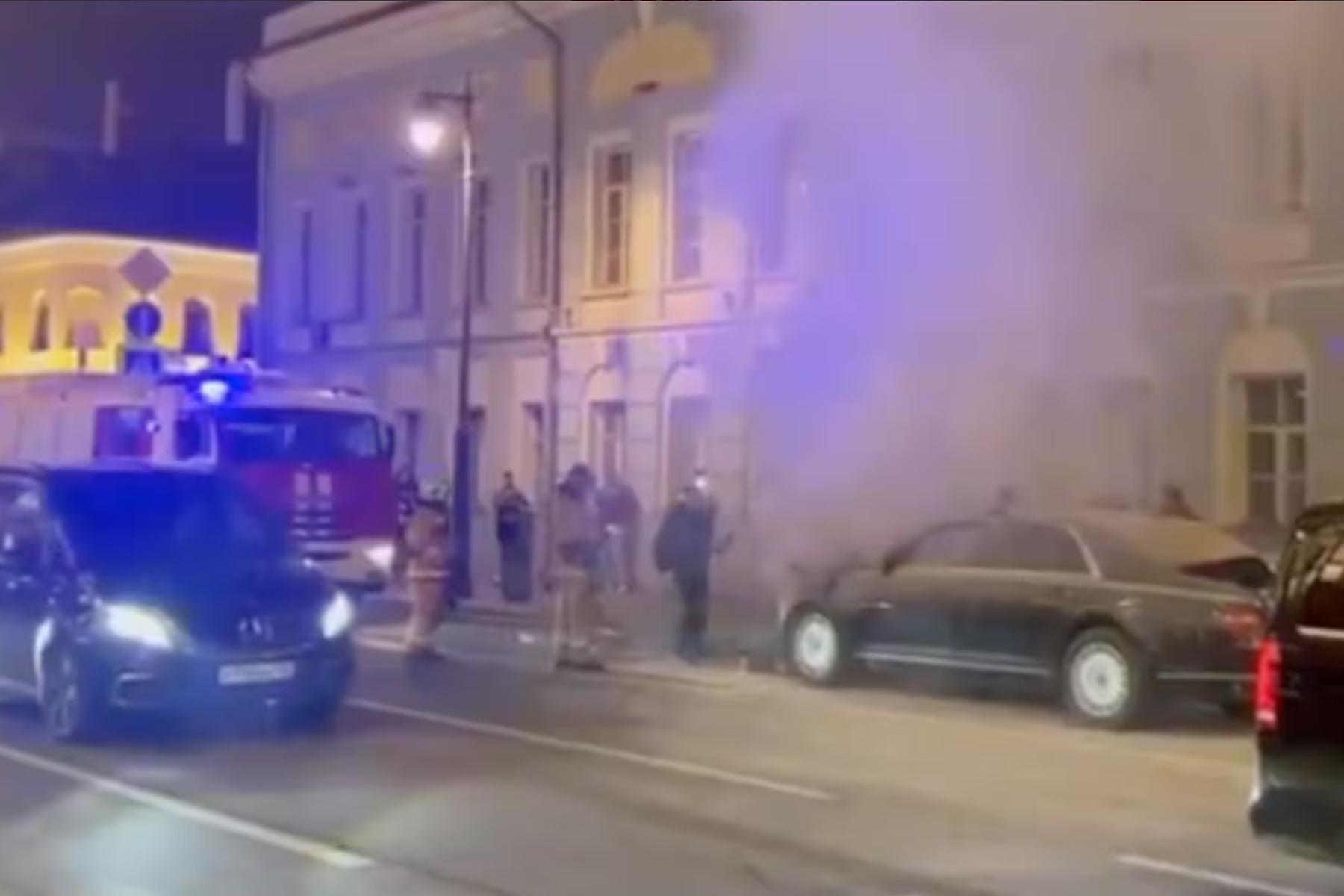 Anschlag auf Putin? Limousine seiner Flotte fliegt in die Luft