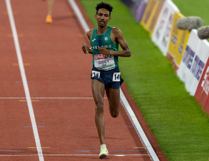 Gidey breaks long-standing Irish record, Adeleke impresses in 4x400m