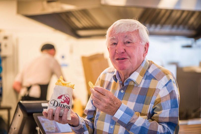 Dino's opens new drive-thru chip shop in East Cork