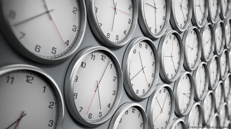 Europe turns clocks to daylight saving time despite controversy