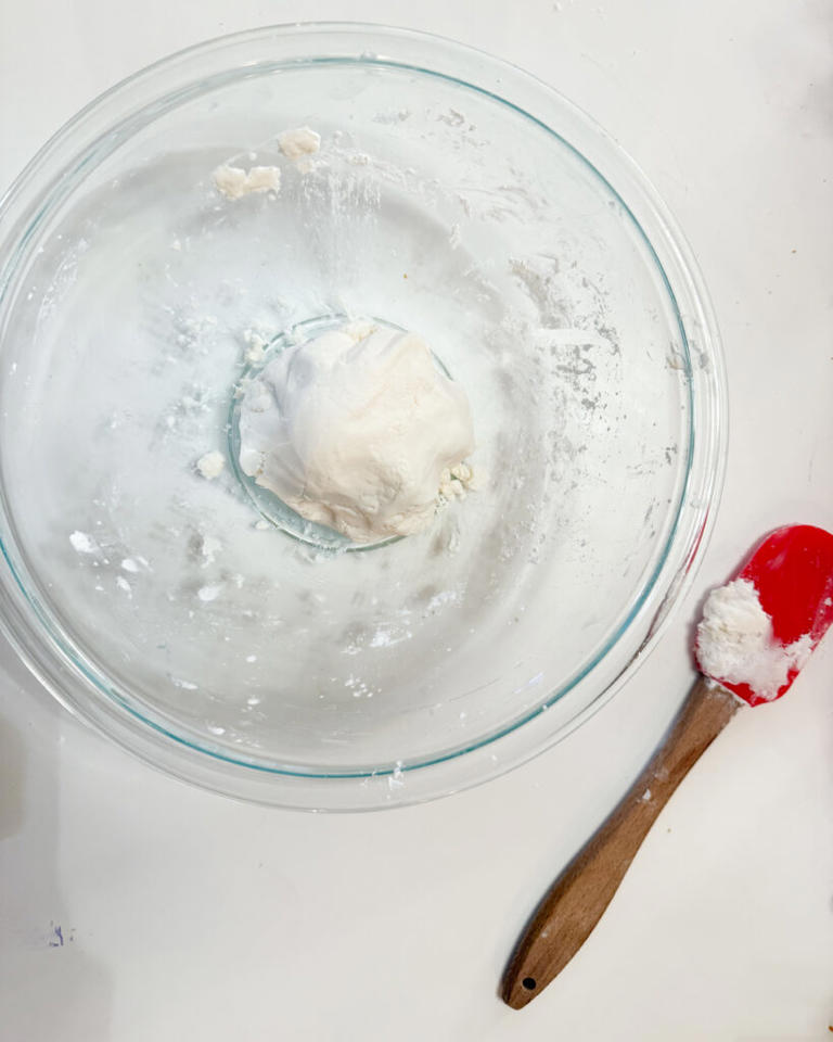 How to Make 2 Ingredient Cloud Dough