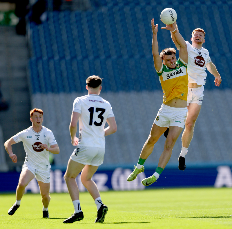 Offaly hold off Kildare fightback to be crowned Division 3 football ...