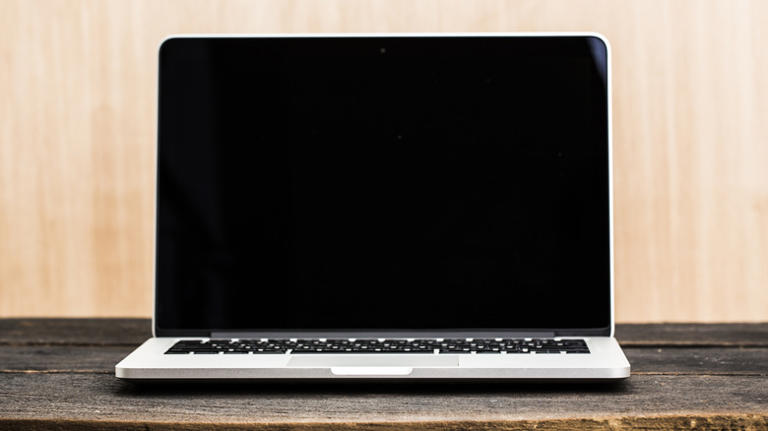 Windows Showing A Black Screen? Here's How To Fix It