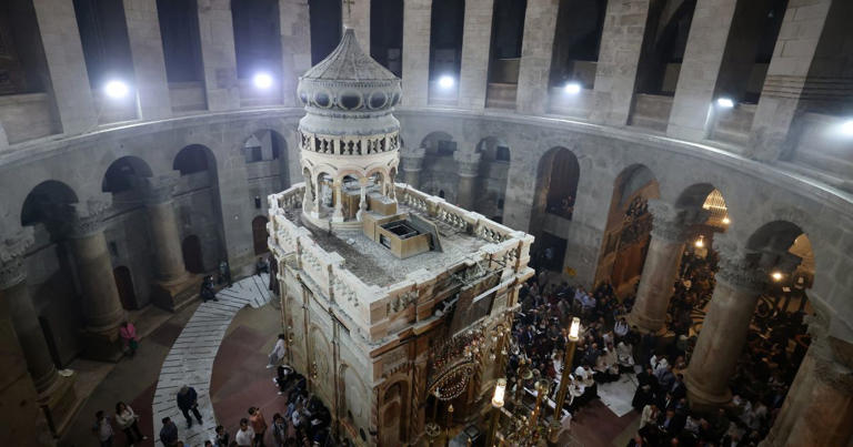 Discovery Beneath Site of Christ's Burial Shows Once Again the Bible Is ...