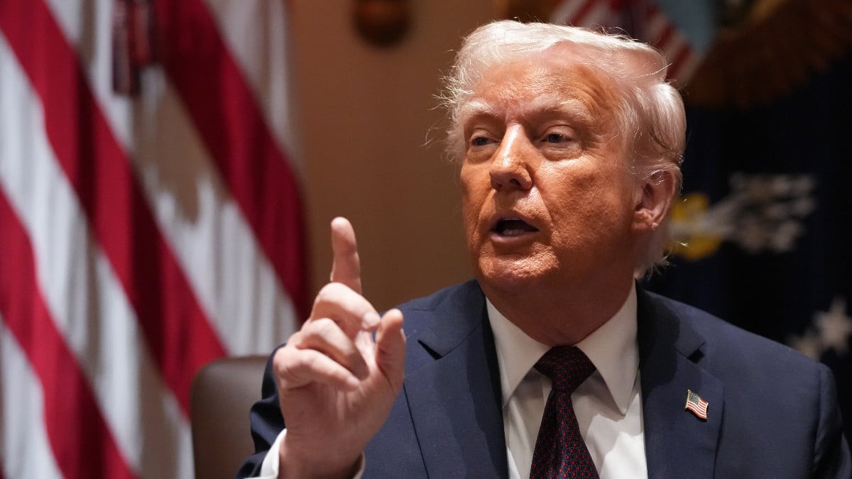 ‘Bet ur sorry u voted for him now’: Trump lays off thousands in one of ...